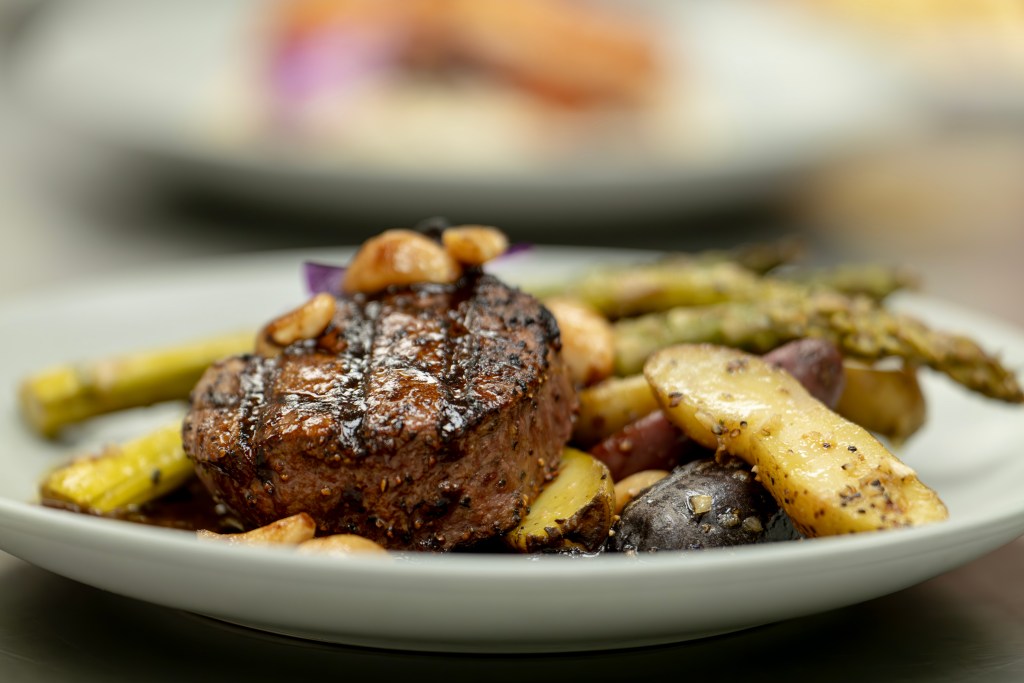 Join us at Passwaters Restaurant & 1730 Tavern - Heritage Shores Golf Club
